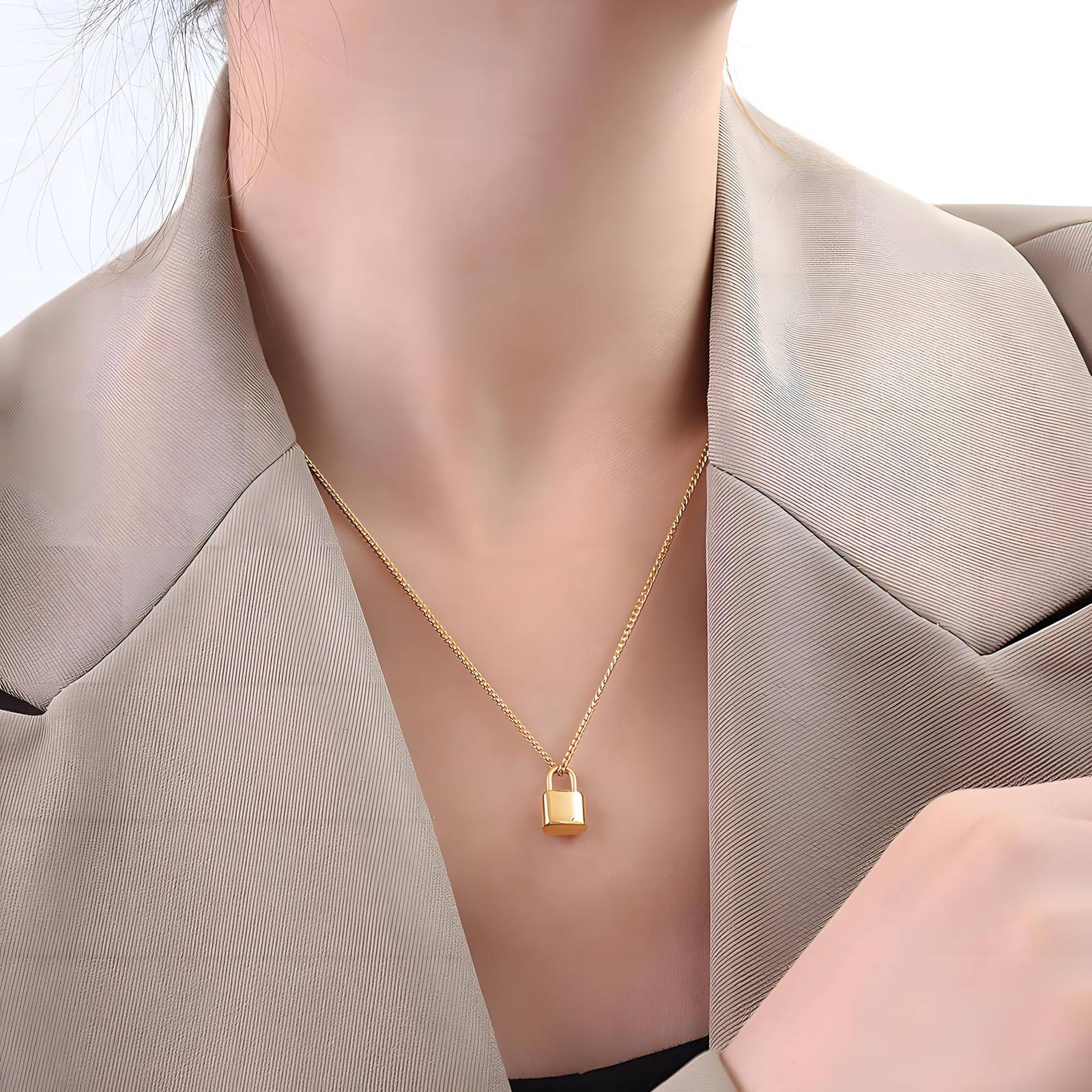 18K gold plated Stainless steel "Lock" necklace, Intensity SKU #86693-0 ...